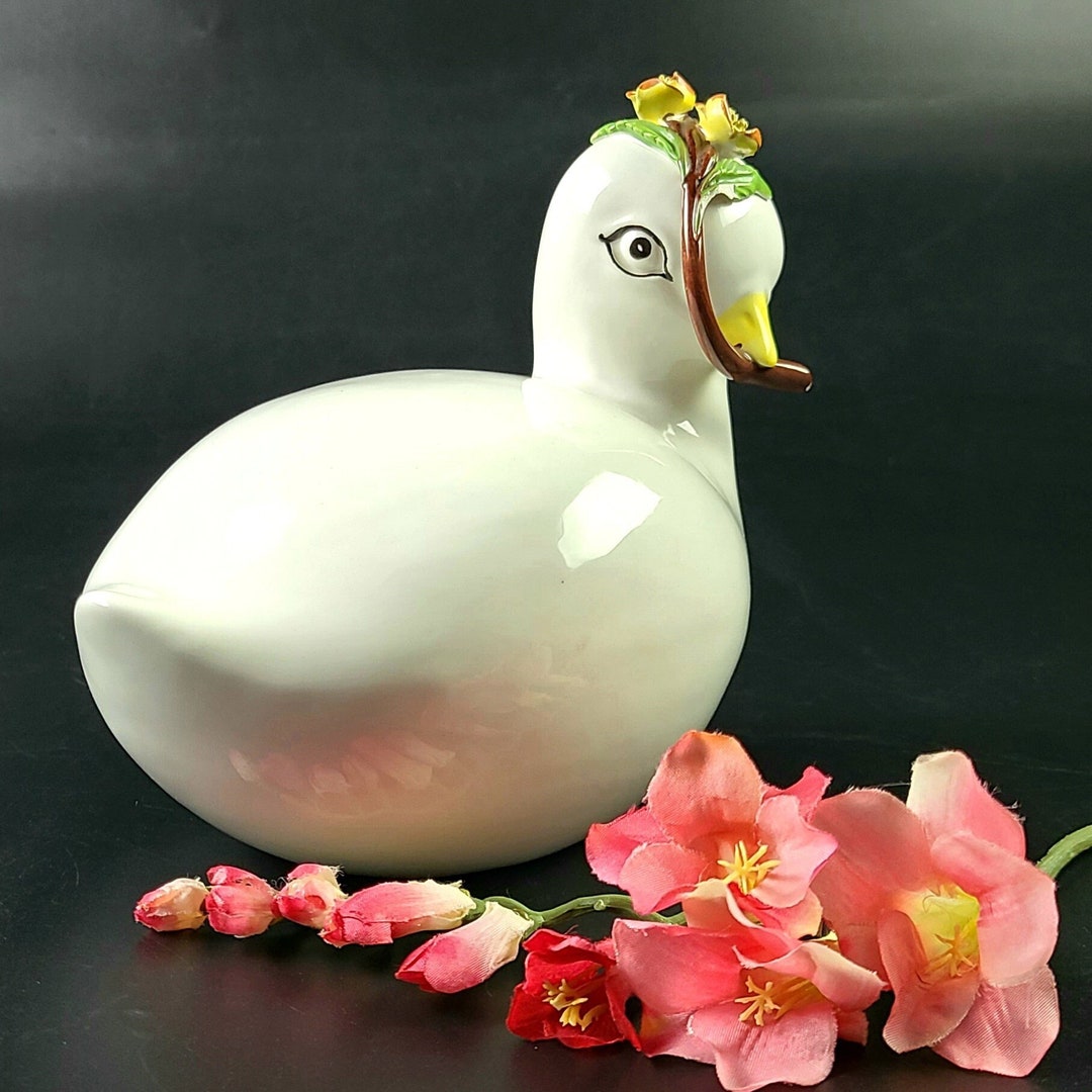 Vintage - Made in Italy Duck/ Bird Figurine - White - Porcelain - Etsy