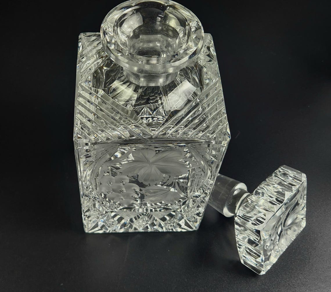 Vintage - Crystal Whiskey Decanter & Stopper - Resembles Nachtmann ...