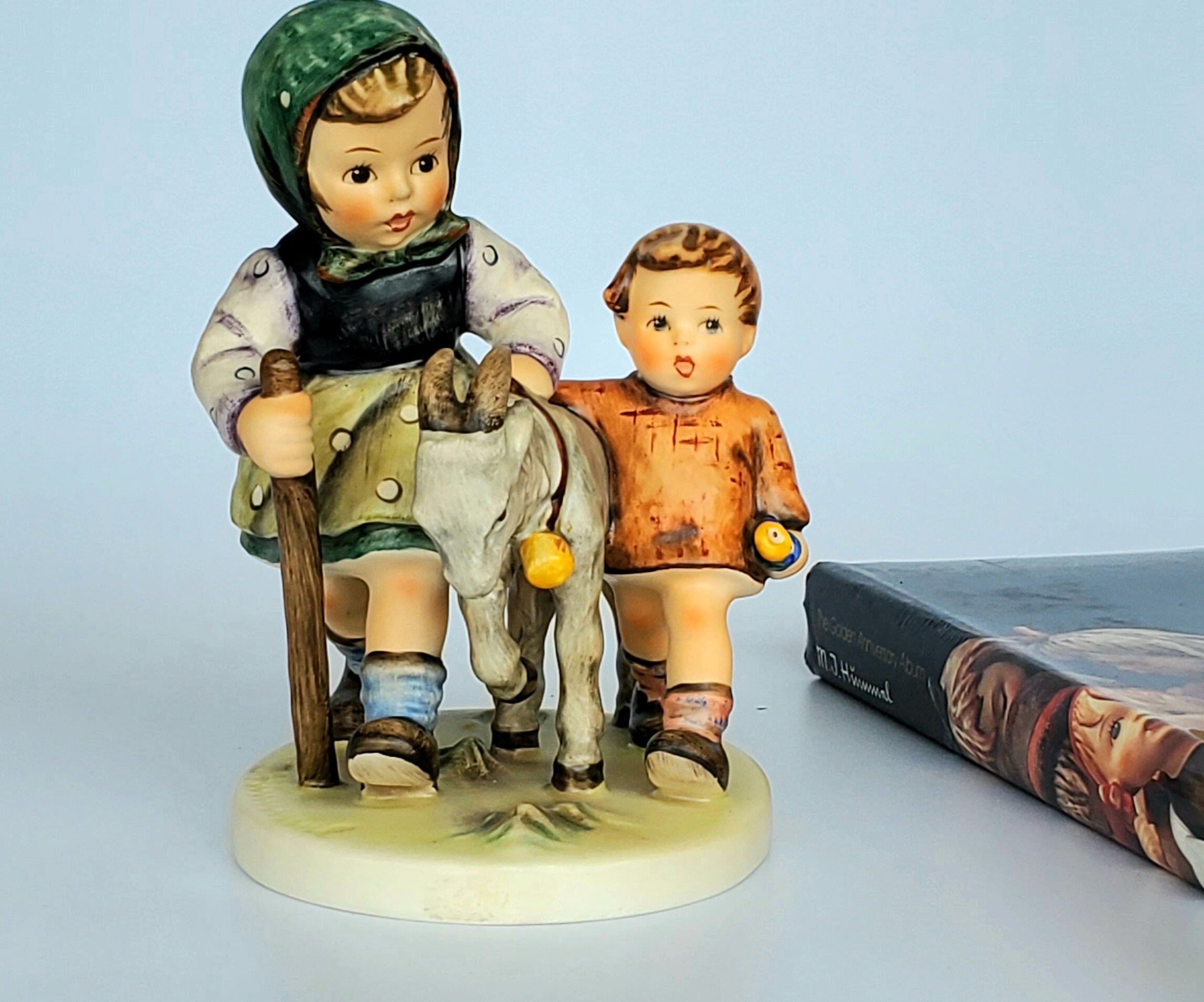 Hummel Figurine - Number 334 - TMK 6 - Homeward Bound Figurine - Etsy
