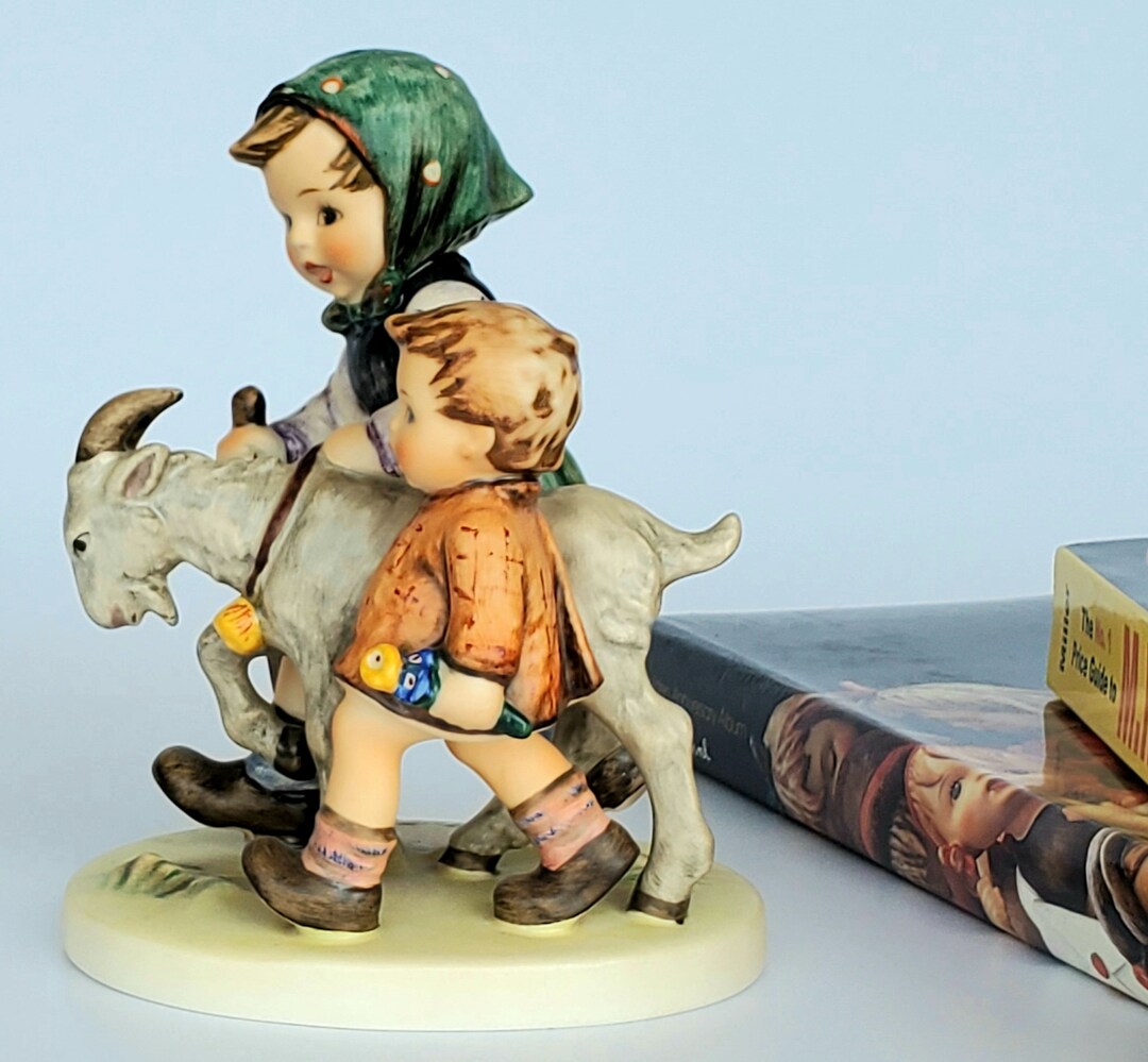 Hummel Figurine - Number 334 - TMK 6 - Homeward Bound Figurine - Etsy
