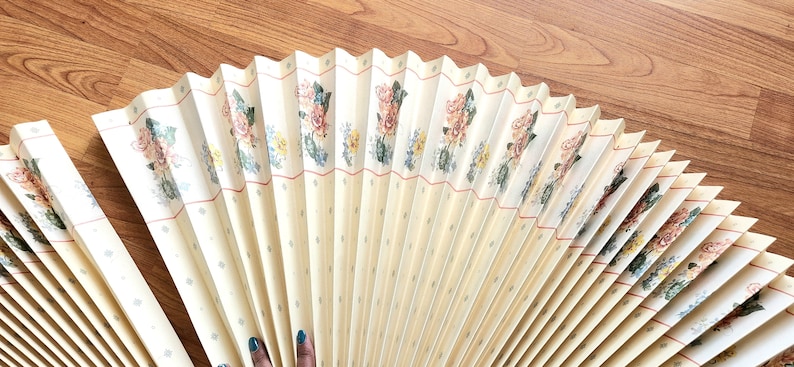 Vintage Large Paper Fans - Pair - Home Decor - Made in Taiwan - 21 ...