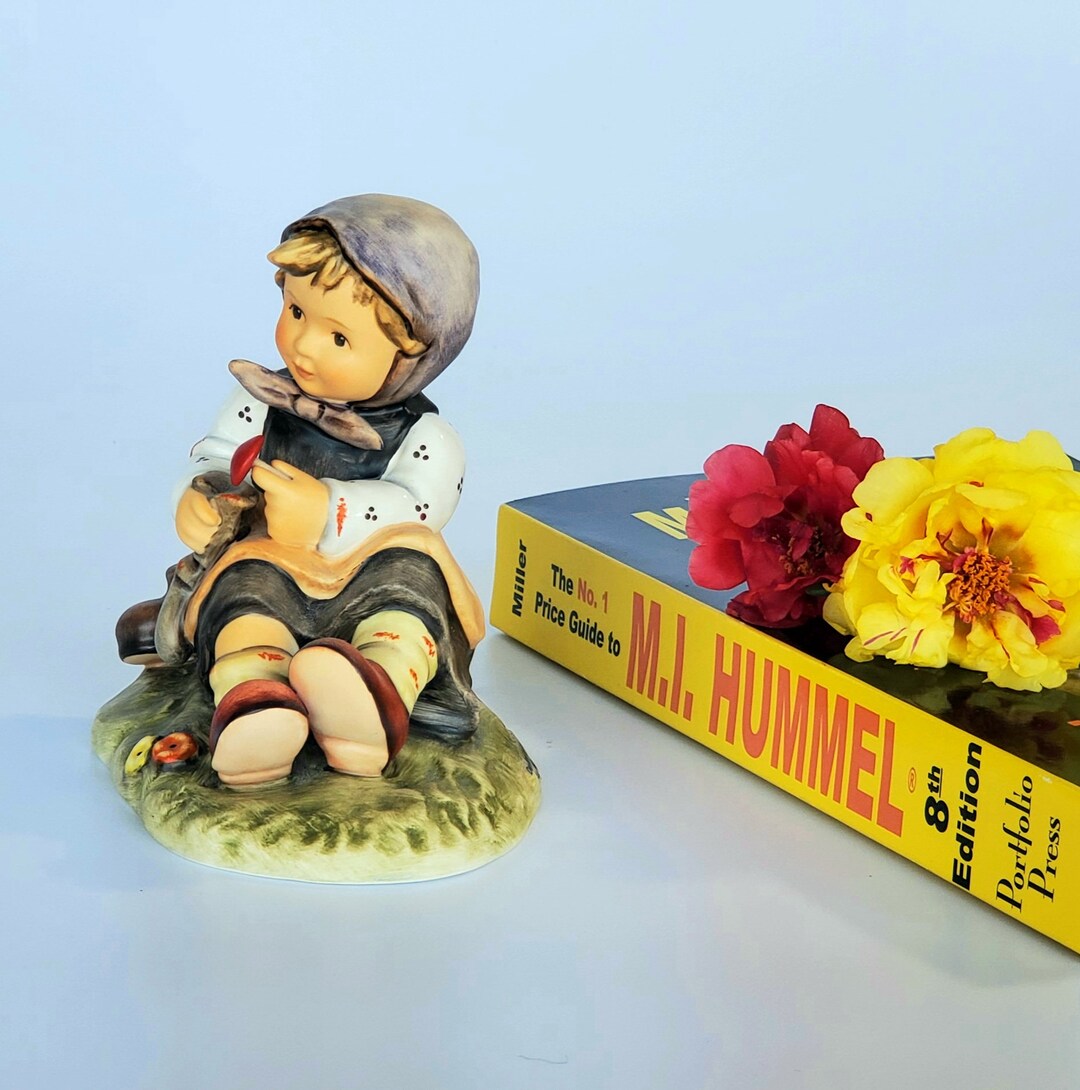 Hummel Figurine TMK 8 Number 2246 Let Me Help You - Etsy