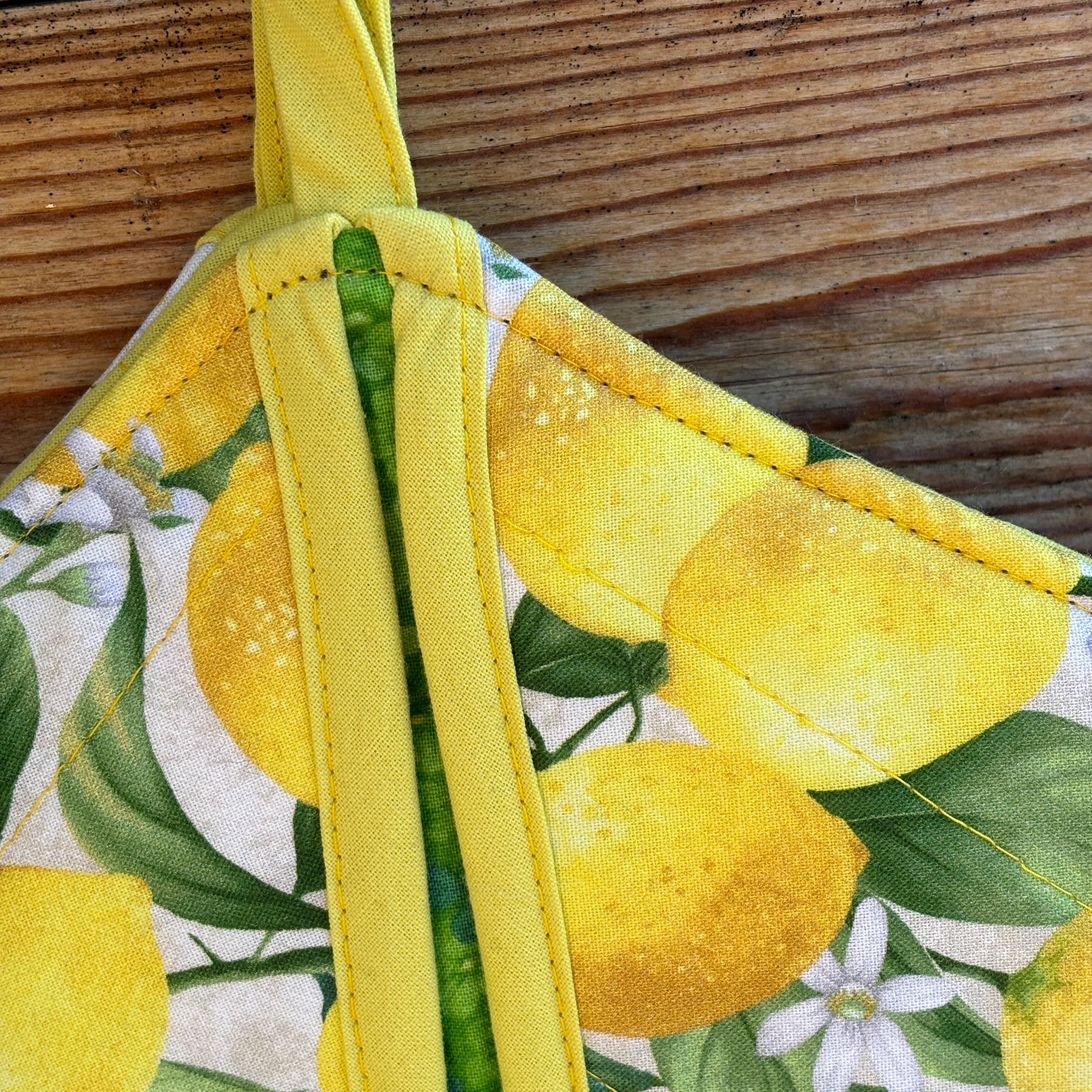Lemon Pot Holders: Handcrafted Cotton Slip-on Oven Mitts, Kitchen Decor ...