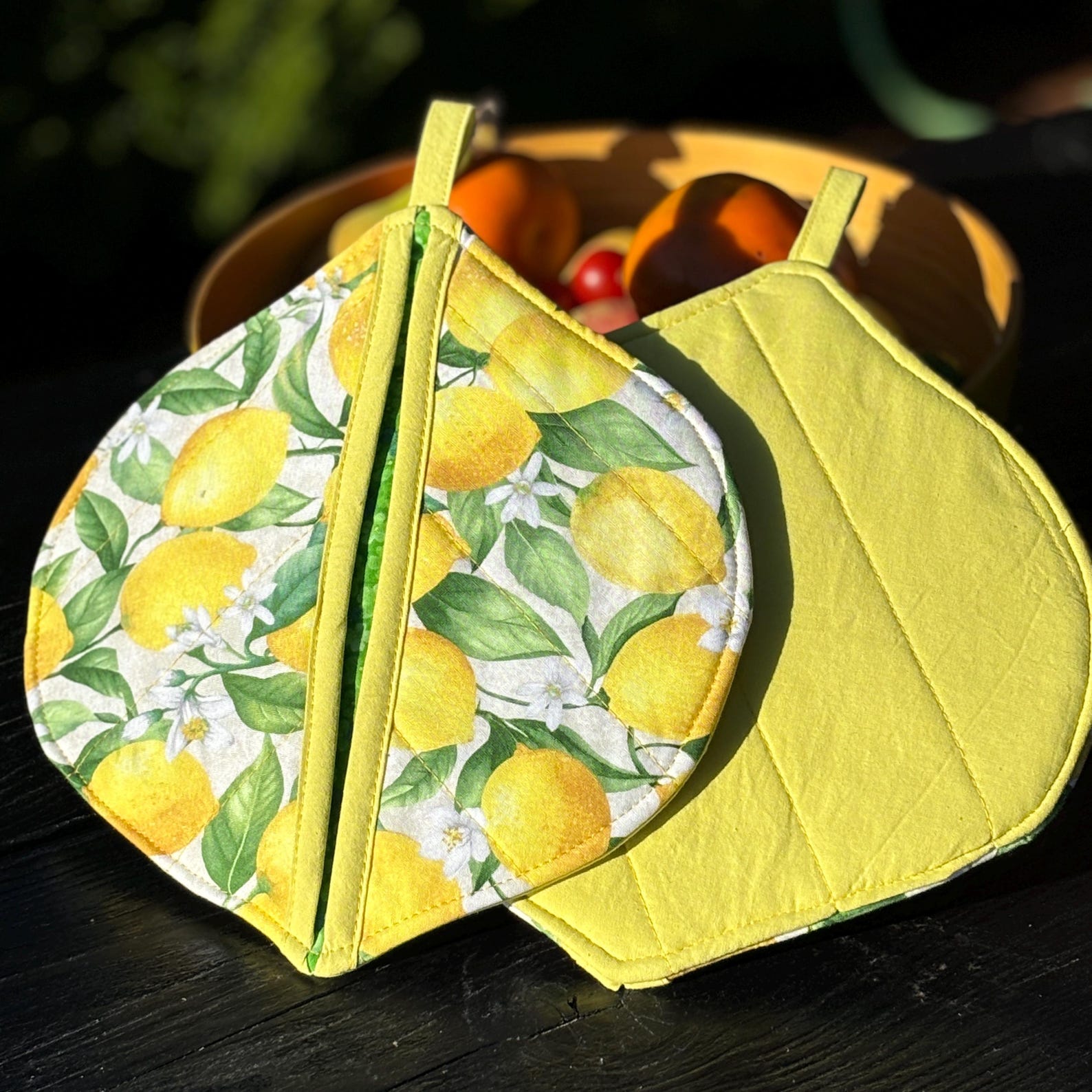 Lemon Pot Holders: Handcrafted Cotton Slip-on Oven Mitts, Kitchen Decor ...