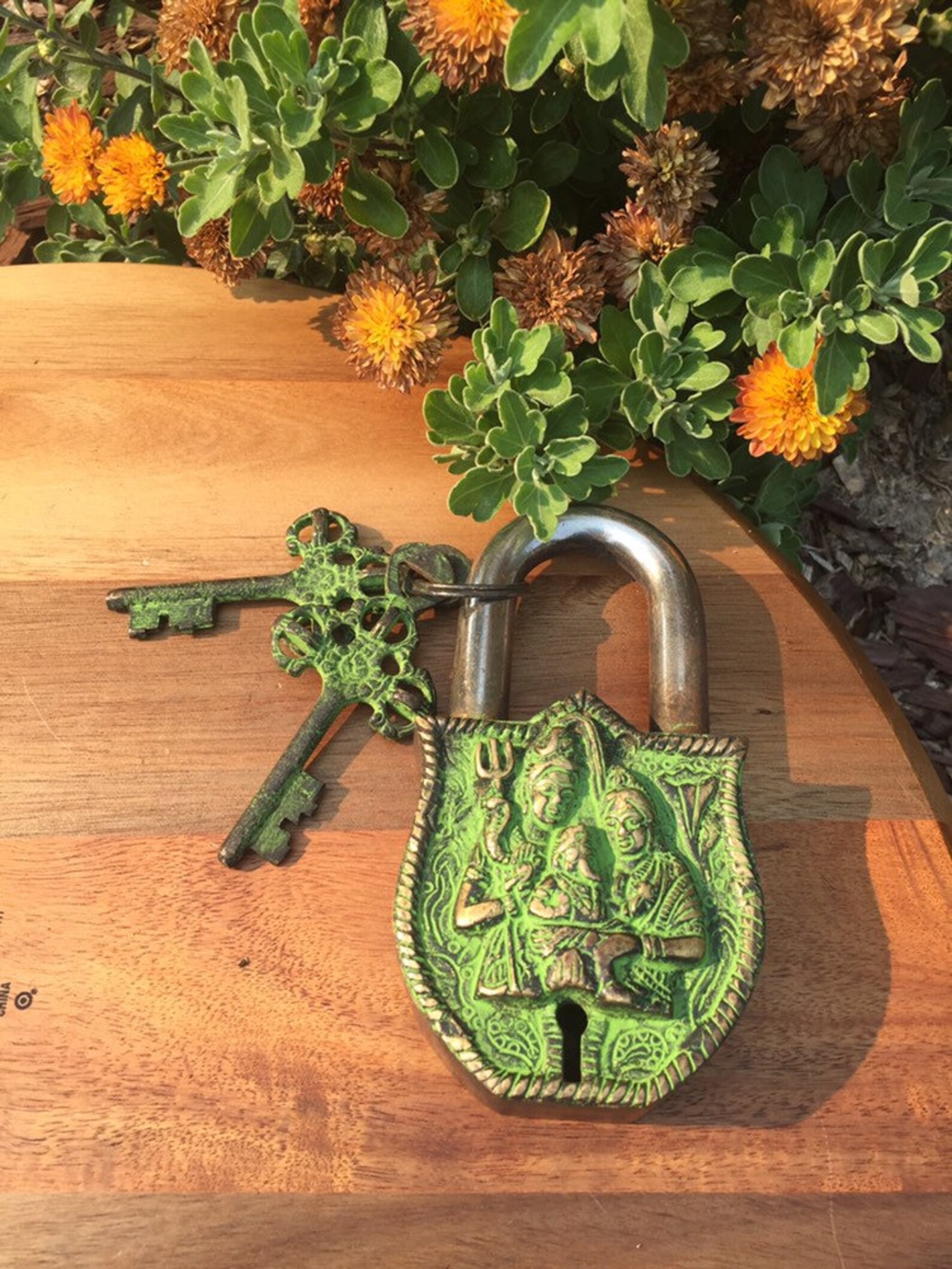 Handmade Hindu Padlock: Vintage Style Shiva, Parvati, Hanuman Lock With ...