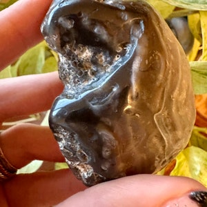 Enhydro Agate - Ancient Water Pocket - Chalcedony - Emotional Healing ...