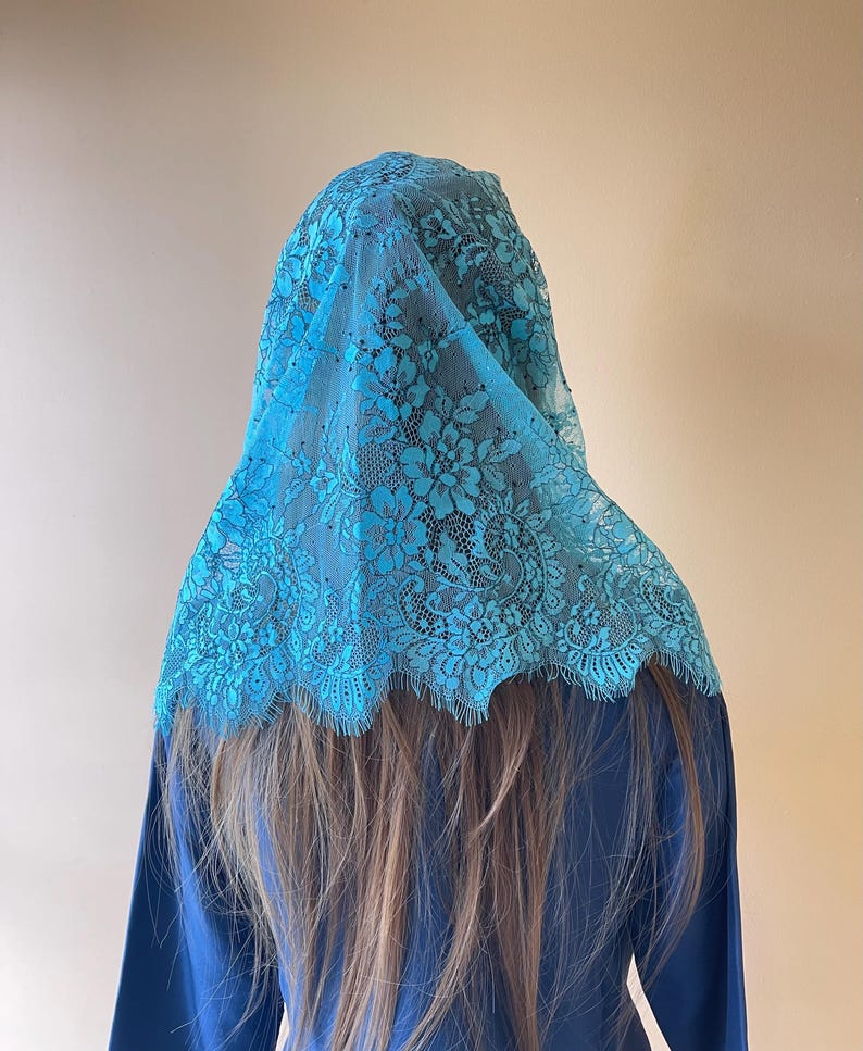 Chapel Mantilla Vintage Inspired French Lace Infinity Veil Catholic ...