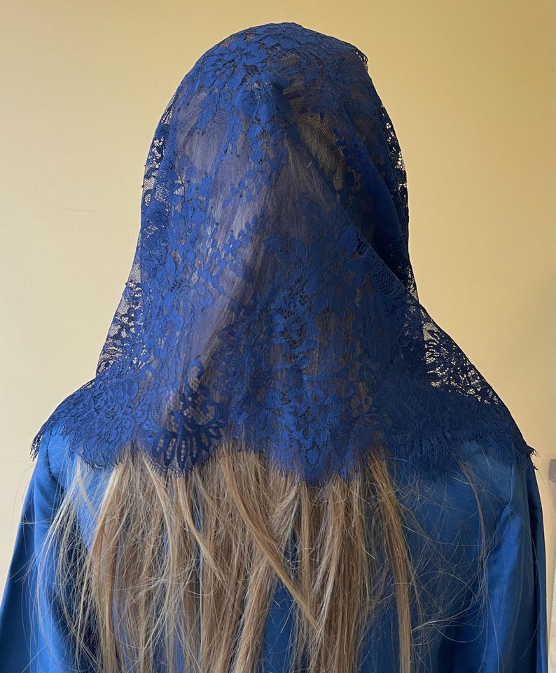 Blue French Lace Chapel Veil, Infinity Mantilla Veil - Etsy