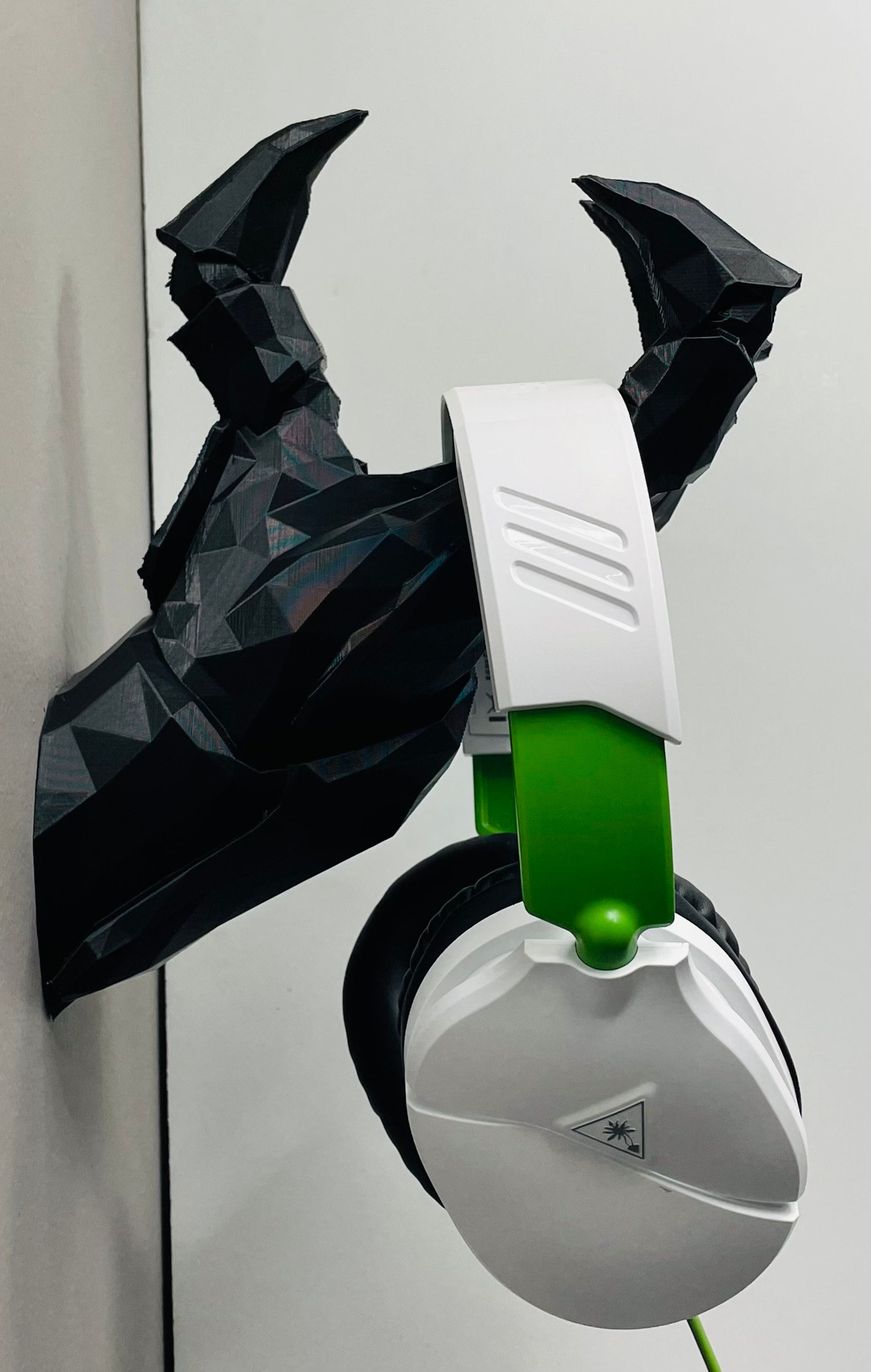 Destiny 2 Inspired Hive Hand Headset/controller Holder Wall Mount 3D ...