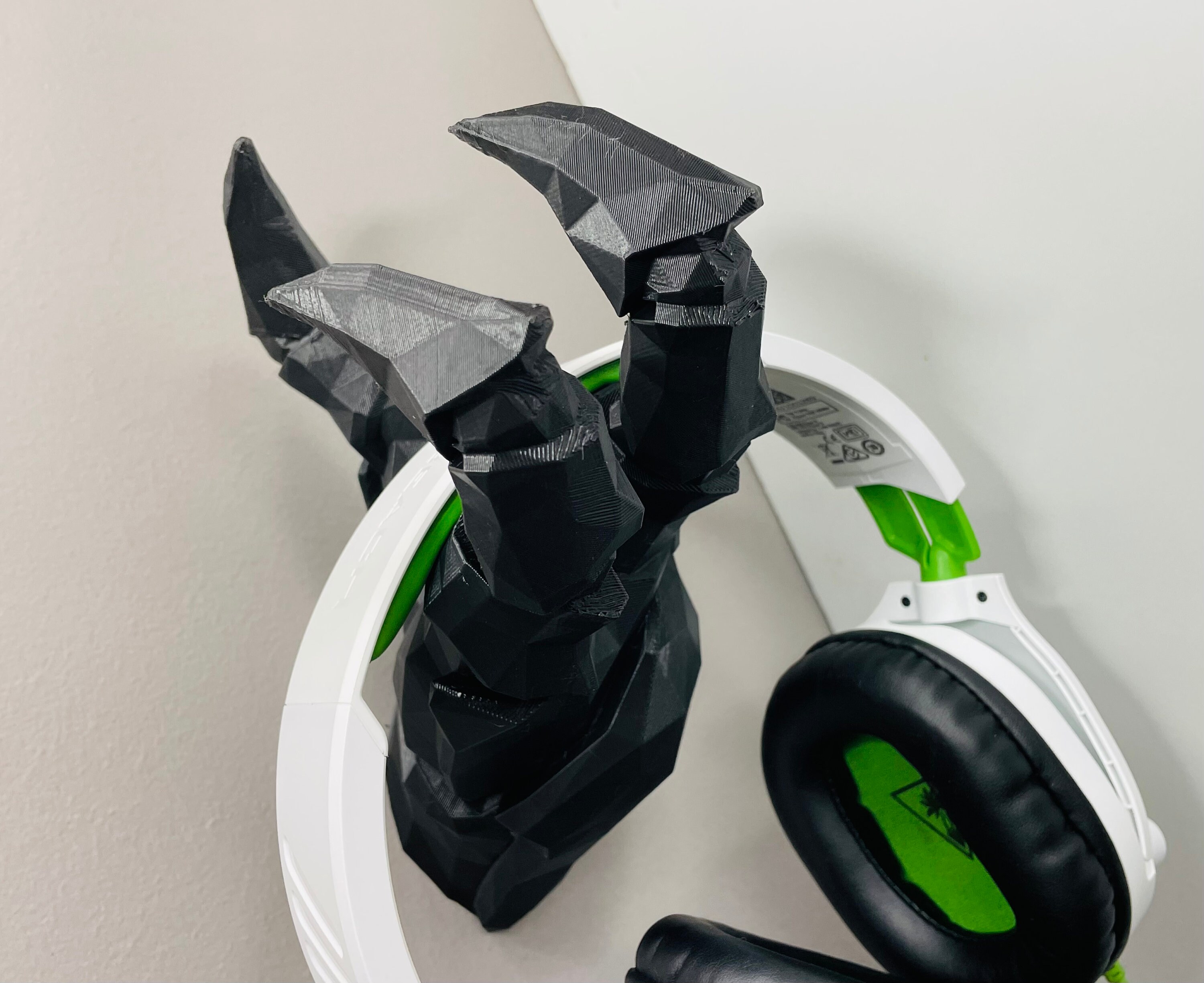 Destiny 2 Inspired Hive Hand Headset/controller Holder Wall Mount 3D ...