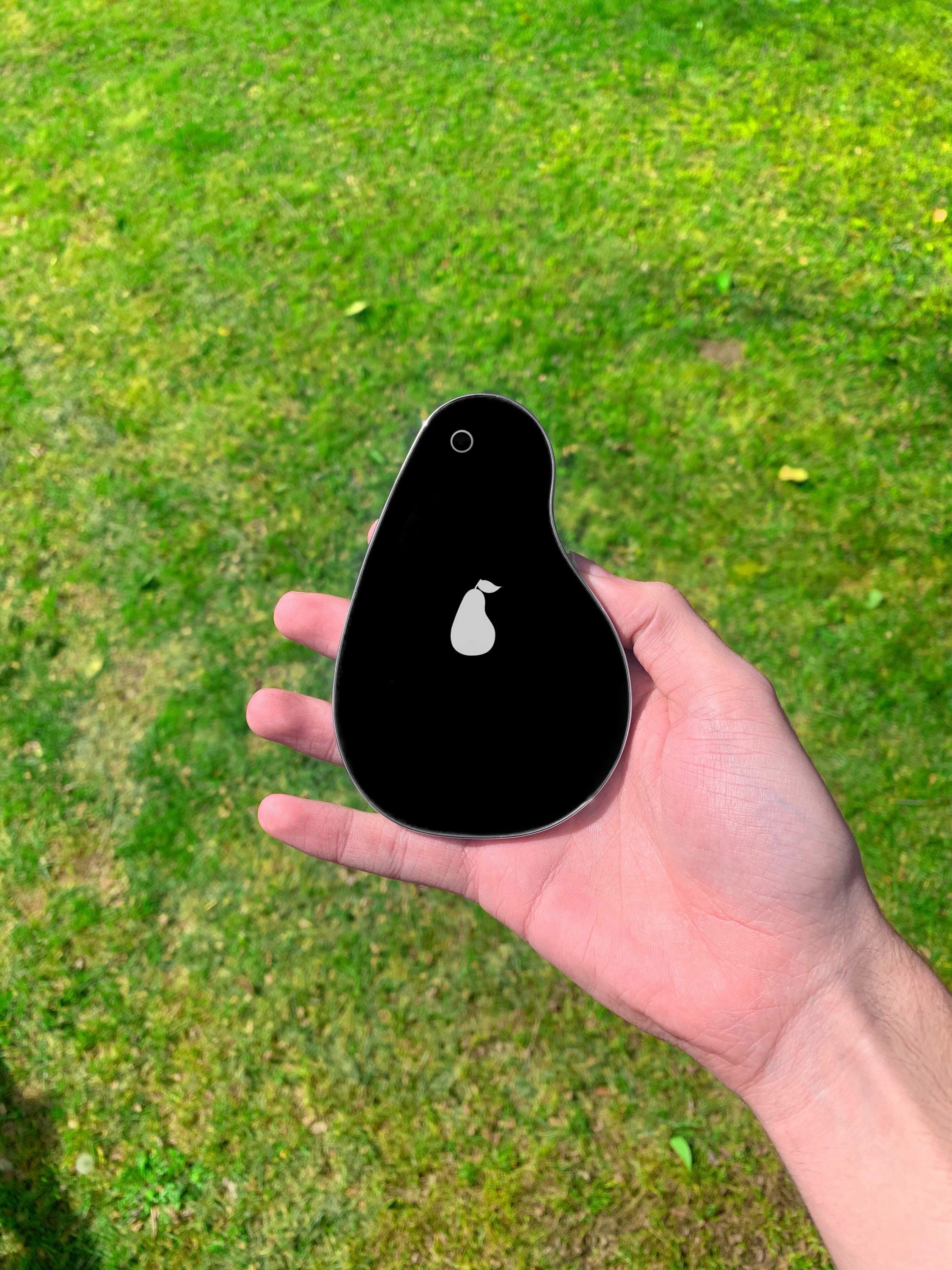 Black Pear Phone Xt