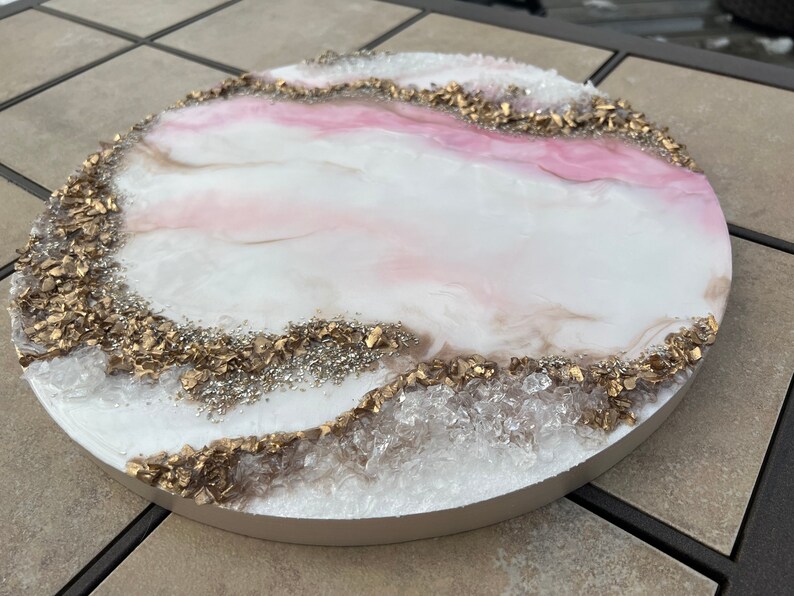 Pink and Gold Geode Inspired Resin Art, Resin Painting Geode Wall Art ...