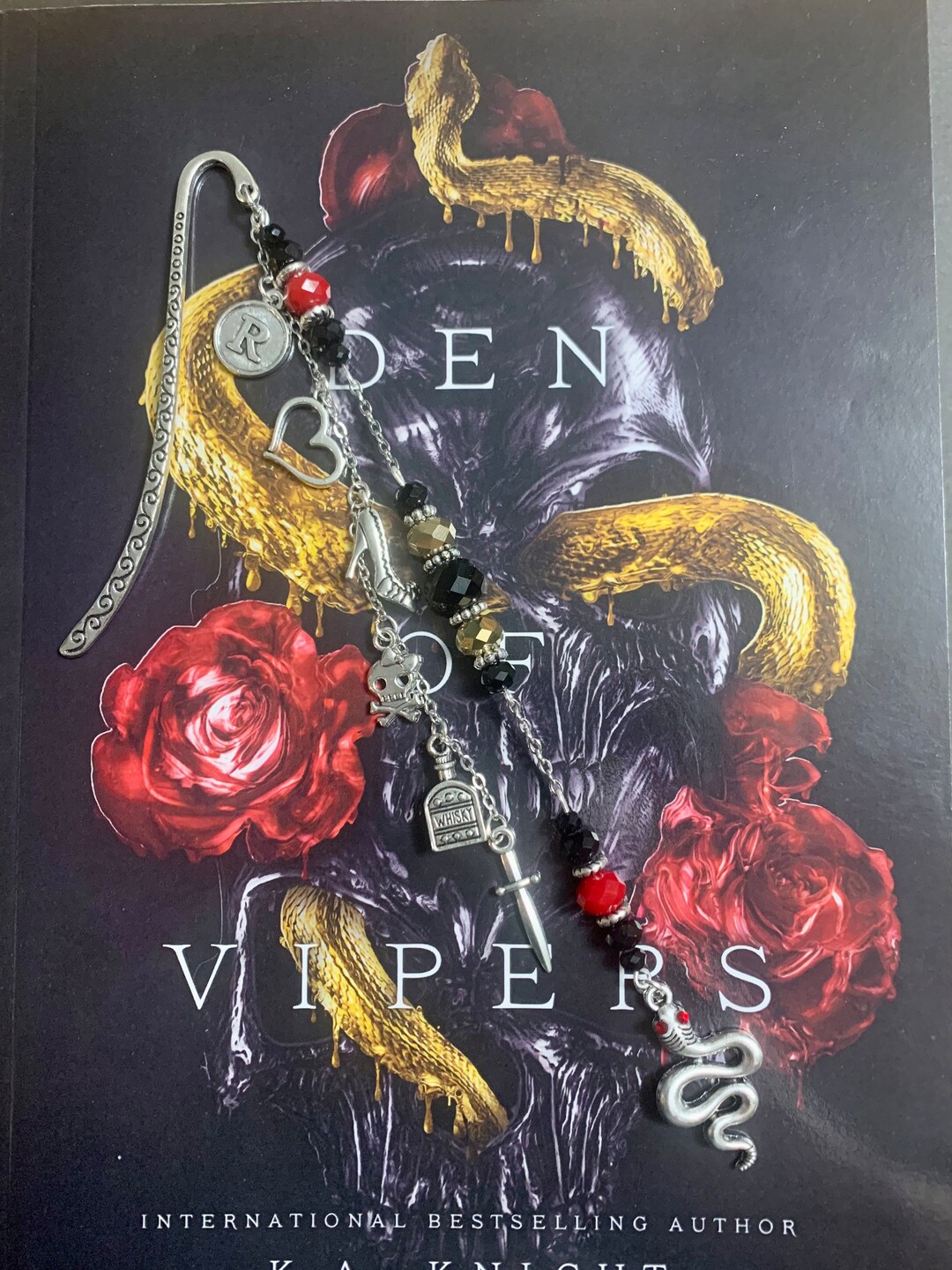 Den of Vipers Inspired Bookmark - Book Bling - Roxy - Etsy