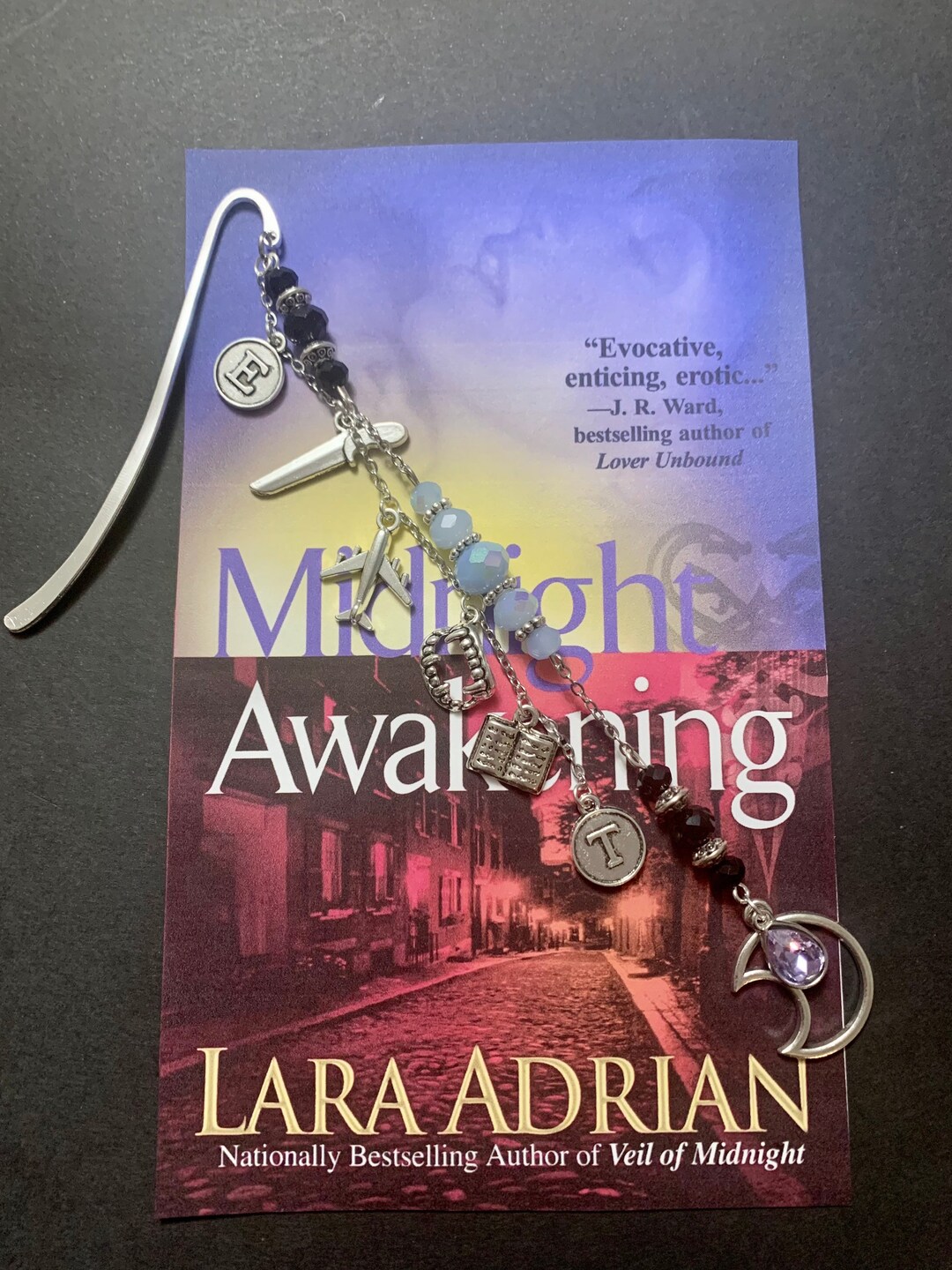 Midnight Awakening - Book Bling - Tegan & Elise - Midnight Breed - Lara ...