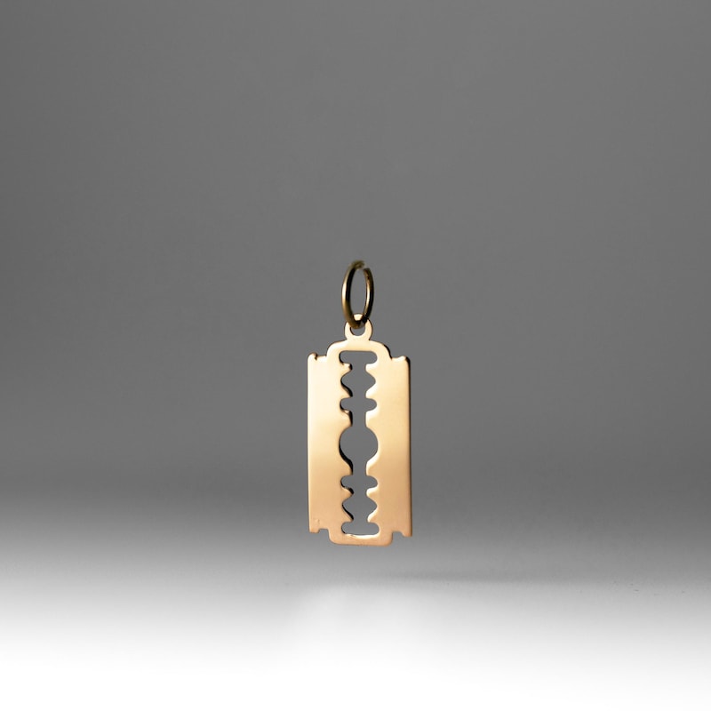Razor Blade Necklace - Etsy