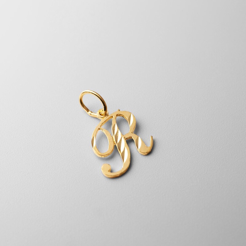 Letter R Necklace - Etsy