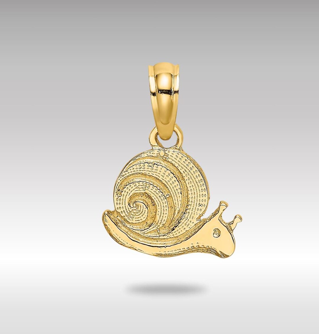 14K Solid Gold Textured Mini Snail Pendant – Delicate Nature-inspired ...
