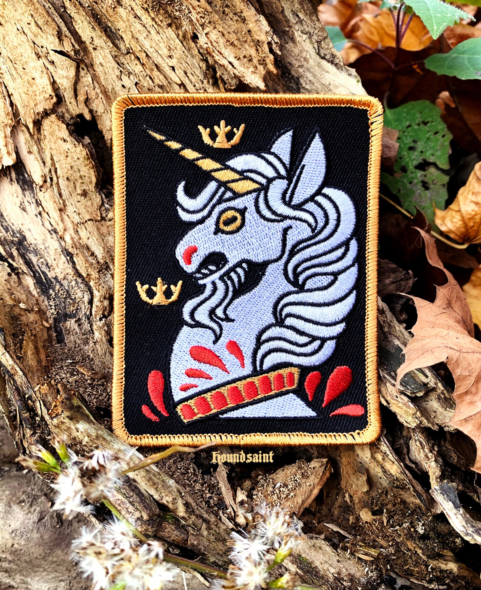 Embroidered Patches: Unicorn & Griffin - Etsy