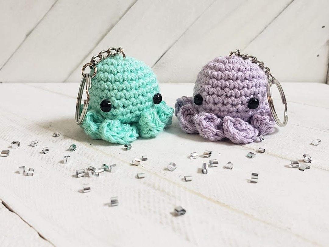Octopus Key Chain Mini Crocheted Amigurumi Stuffed Octopus Key Ring for ...
