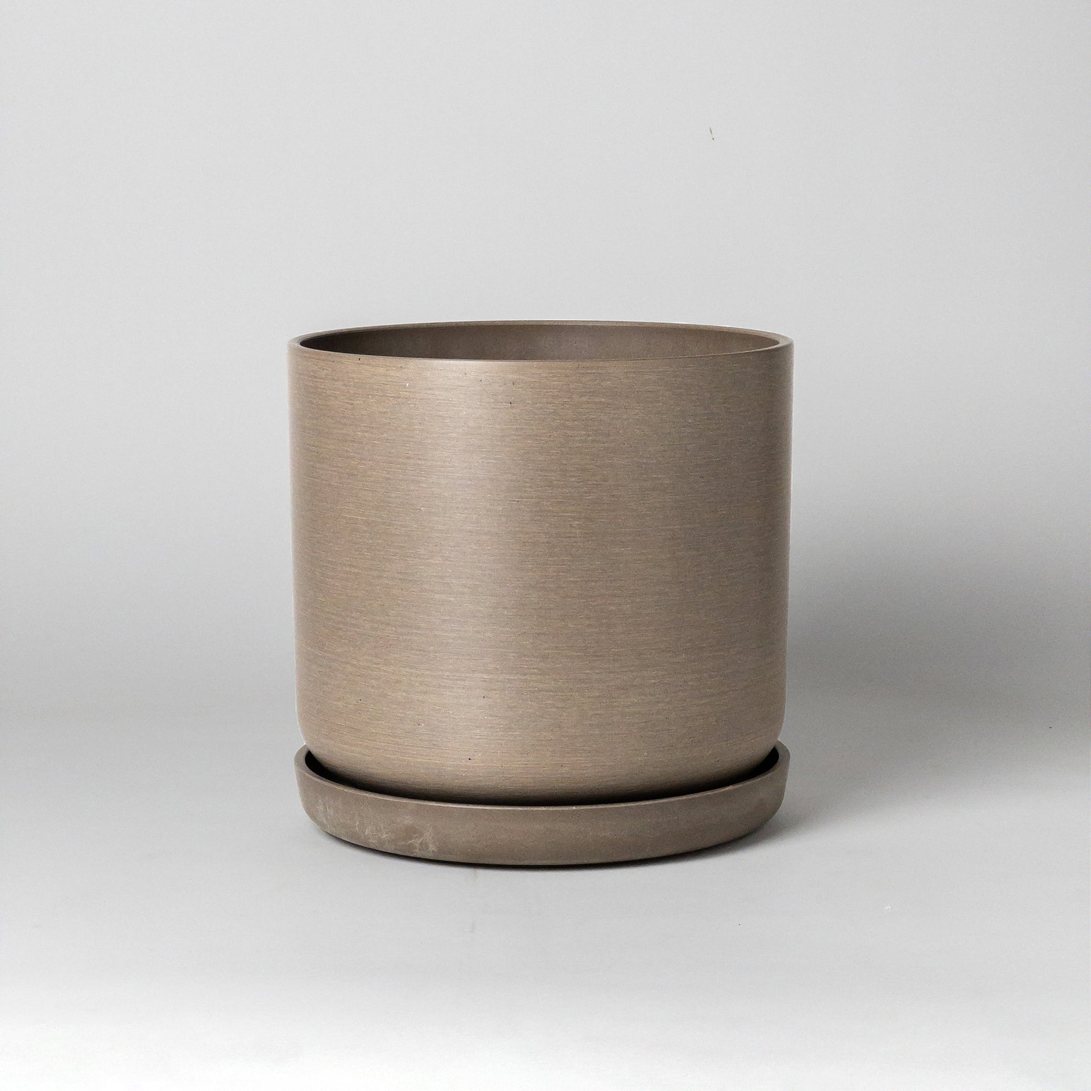 9 Planter Pot With Saucer Drainage Hole & Plug Modern - Etsy Canada