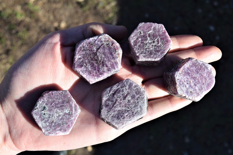 1-2 Ruby Corundum Natural Rough raw Hexagons india - Etsy