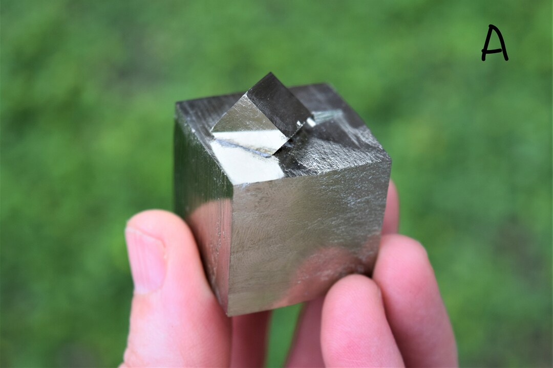 1-2" Pyrite Cube Clusters From Navajun, Spain - Etsy