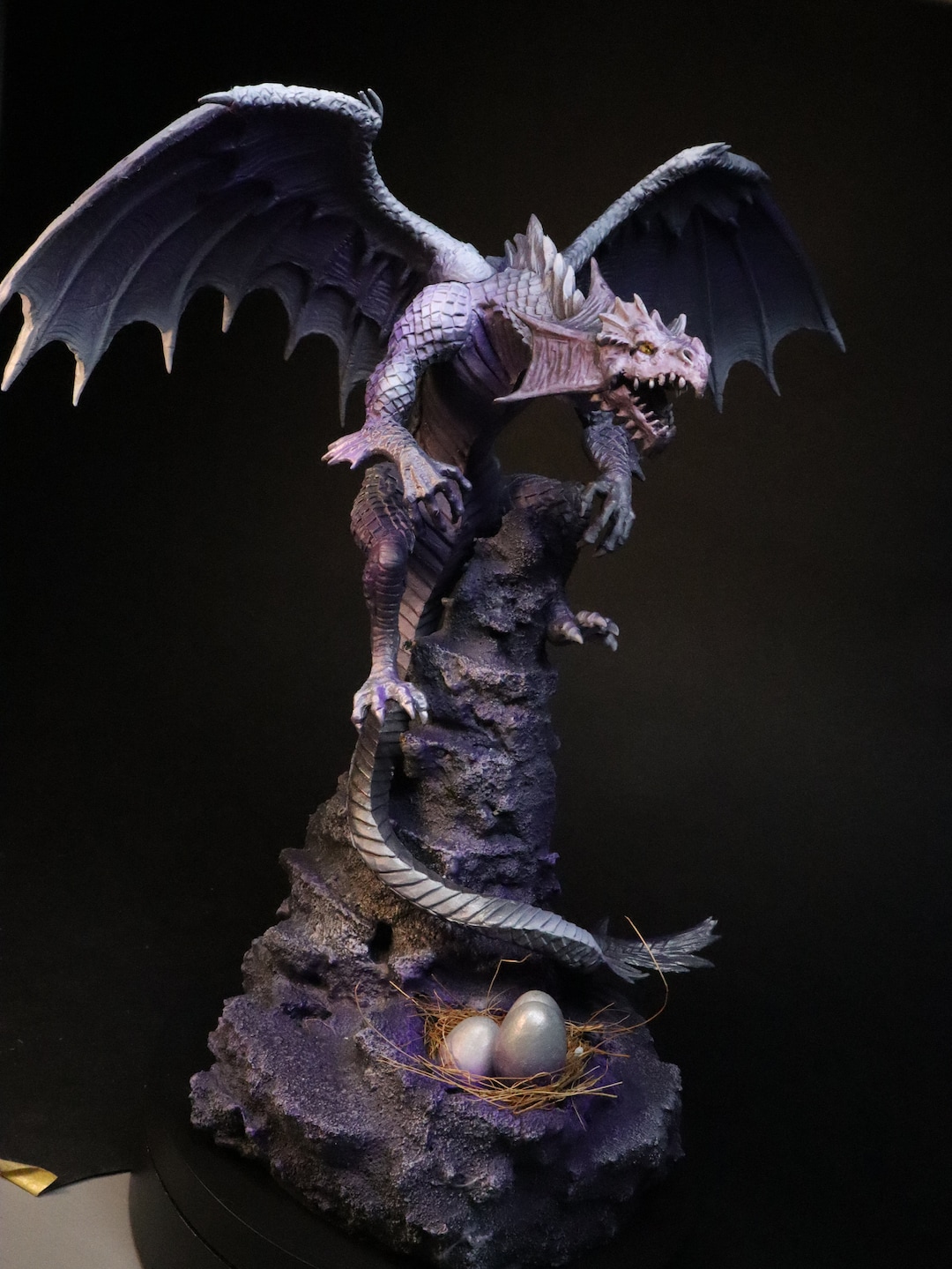 D&D Gargantuan White Dragon, Dnd, Hand Painted Dungeons and Dragons ...