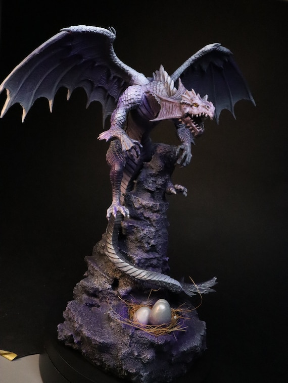 Baby Silver Dragon Dandd