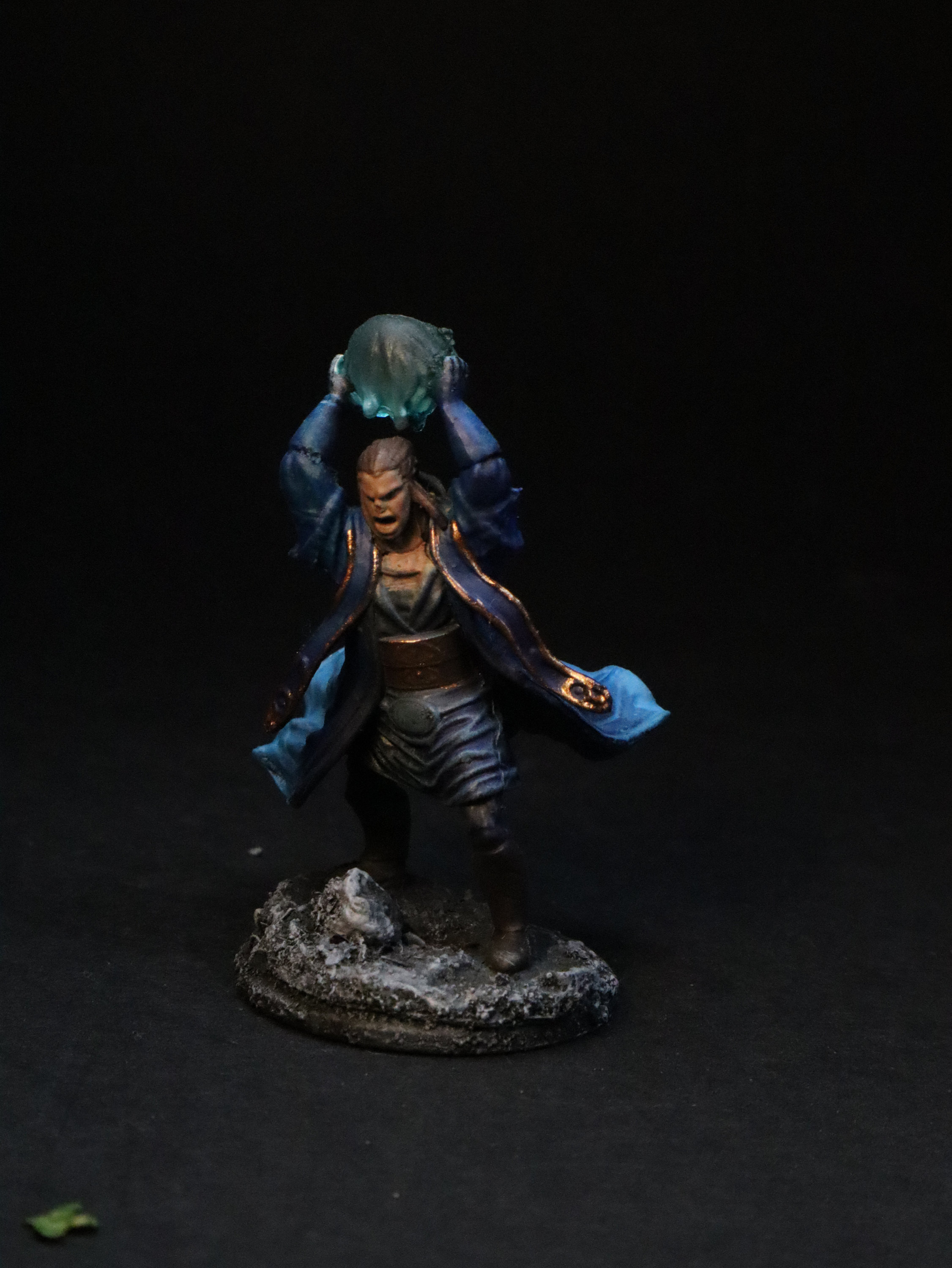 D&D Human Sorcerer mage wizard Miniature Dungeons and | Etsy