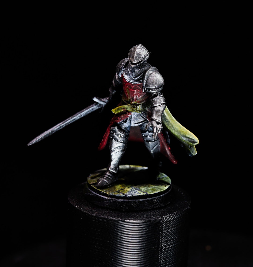 D&D Human Paladin Knight Warrior Miniature, Dungeons and Dragons ...