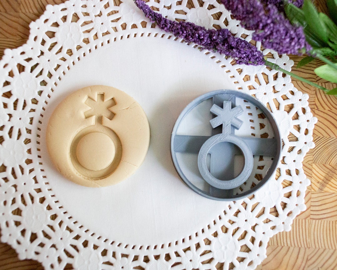 Nonbinary Symbol Cookie Cutter - Etsy