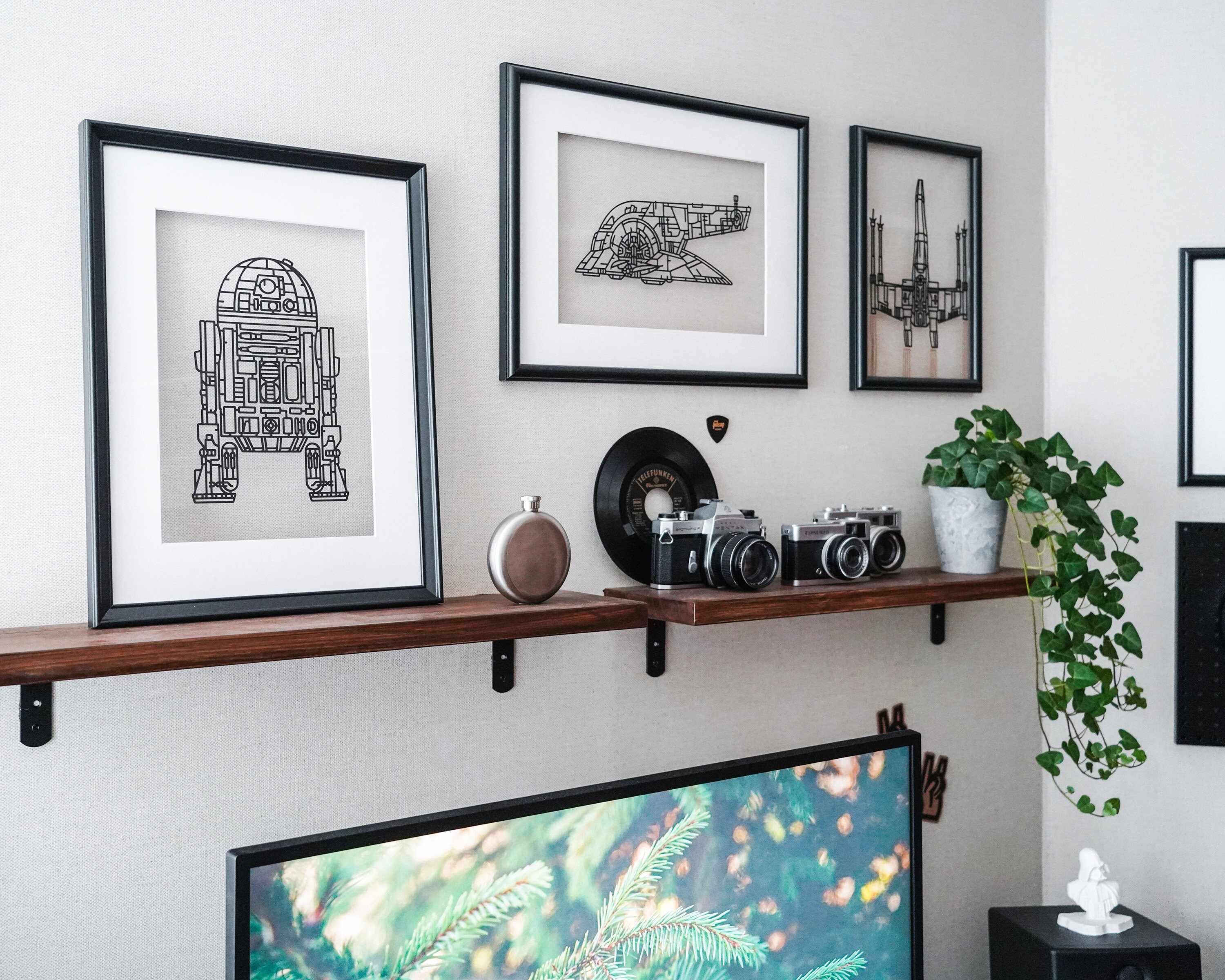 Star Wars Line Art R2D3 Papercut Template Machine Cut Papercutting Geek ...