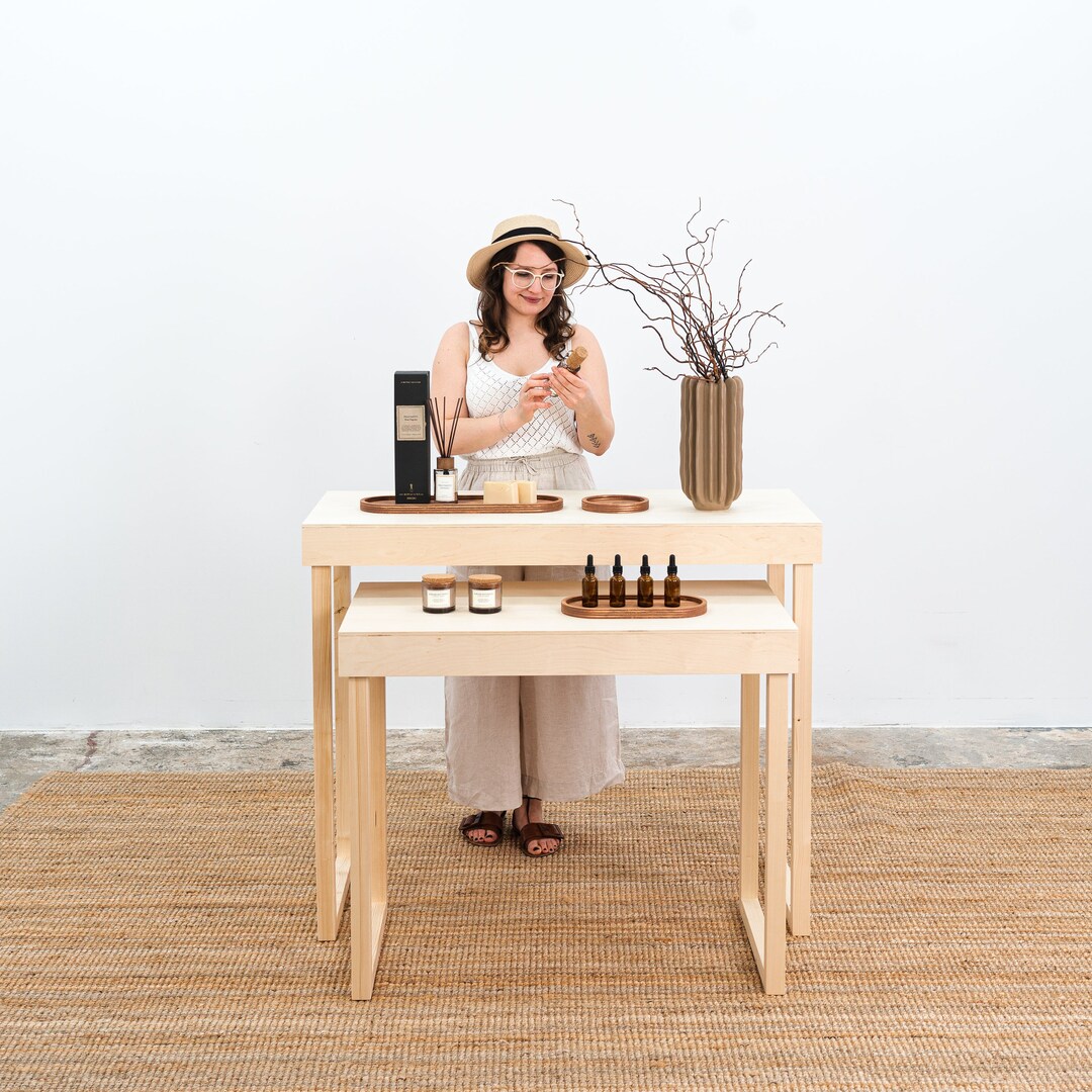 A Set of 2 Display Nesting Tables VC-15-NT, Perfect as Catering Tables ...