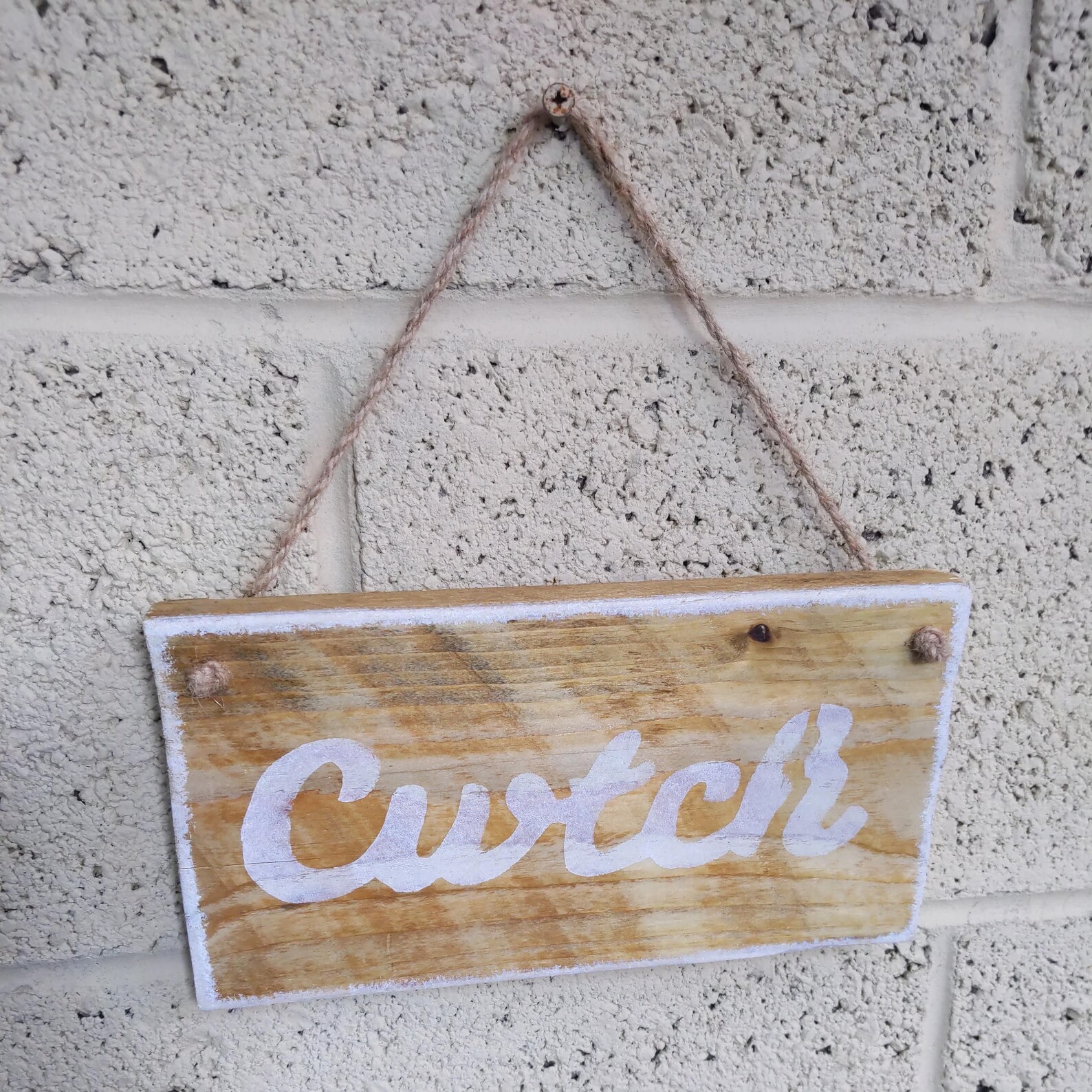 Cwtch, Reclaimed Wood Sign, Cwtch Sign, Cwtch Wall Art, Welsh Home ...