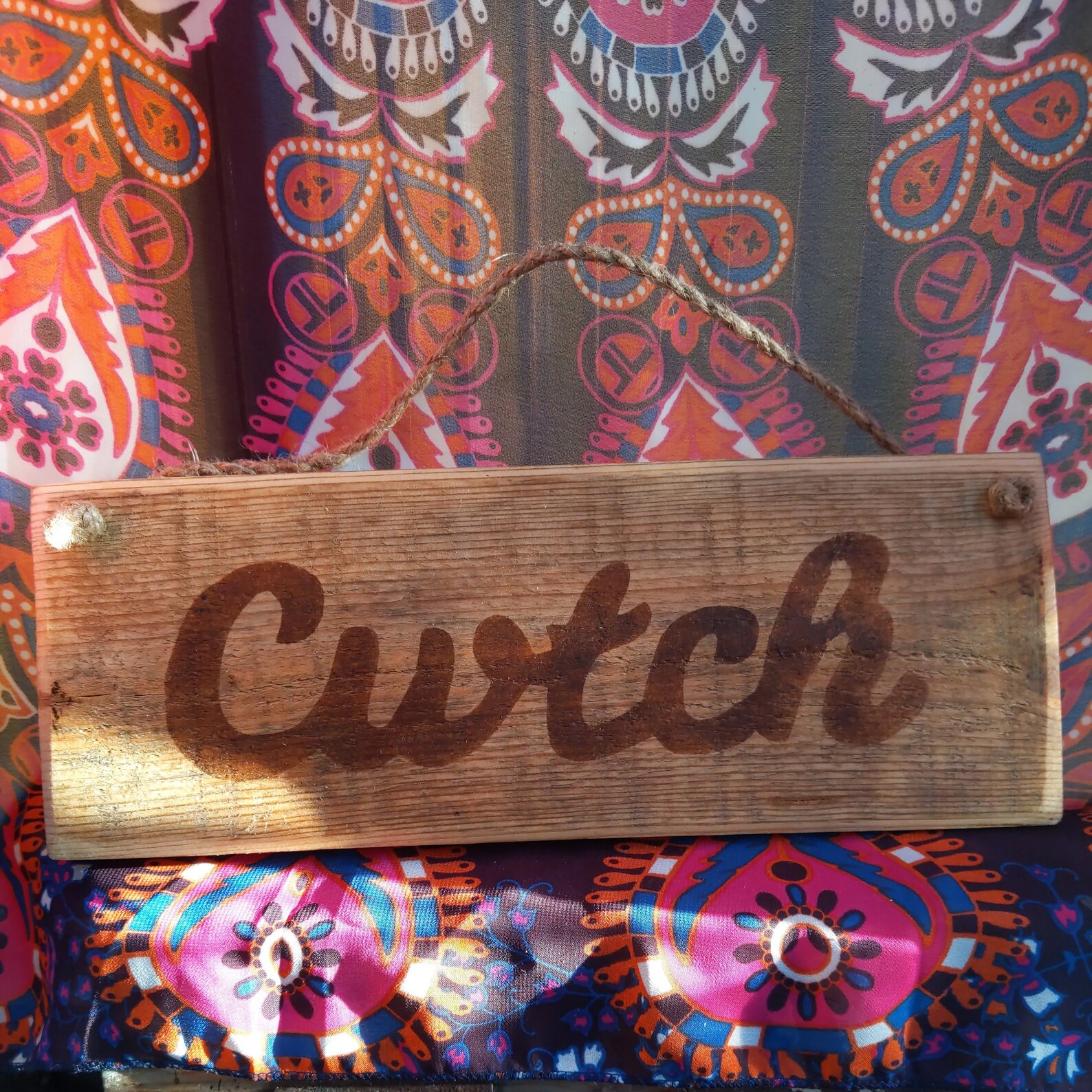 Cwtch, Reclaimed Wood Sign, Cwtch Sign, Cwtch Wall Art, Welsh Home ...