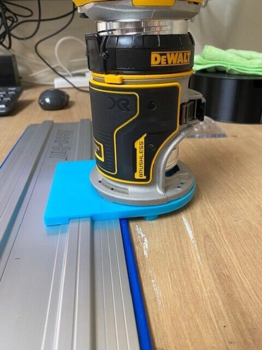 Dewalt Router Base Adaptor for Kreg Track Rail Dcw600 Dcw604 D26200 18v ...