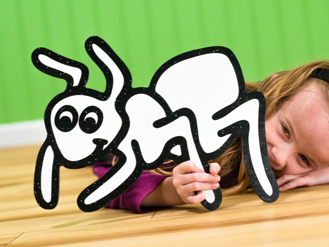 Worker Ant Decor & Toy Dry-erase W/ Crayons Insect Decor, Ant, Garden ...