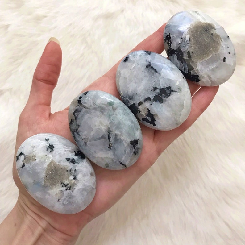 Bulk 1 Kg Rainbow Moonstone Palm Stone Crystal Pebble - Etsy