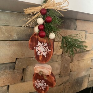Wood Mitten Decor, Mantel Decor Farmhouse, Snowflake Decoration ...