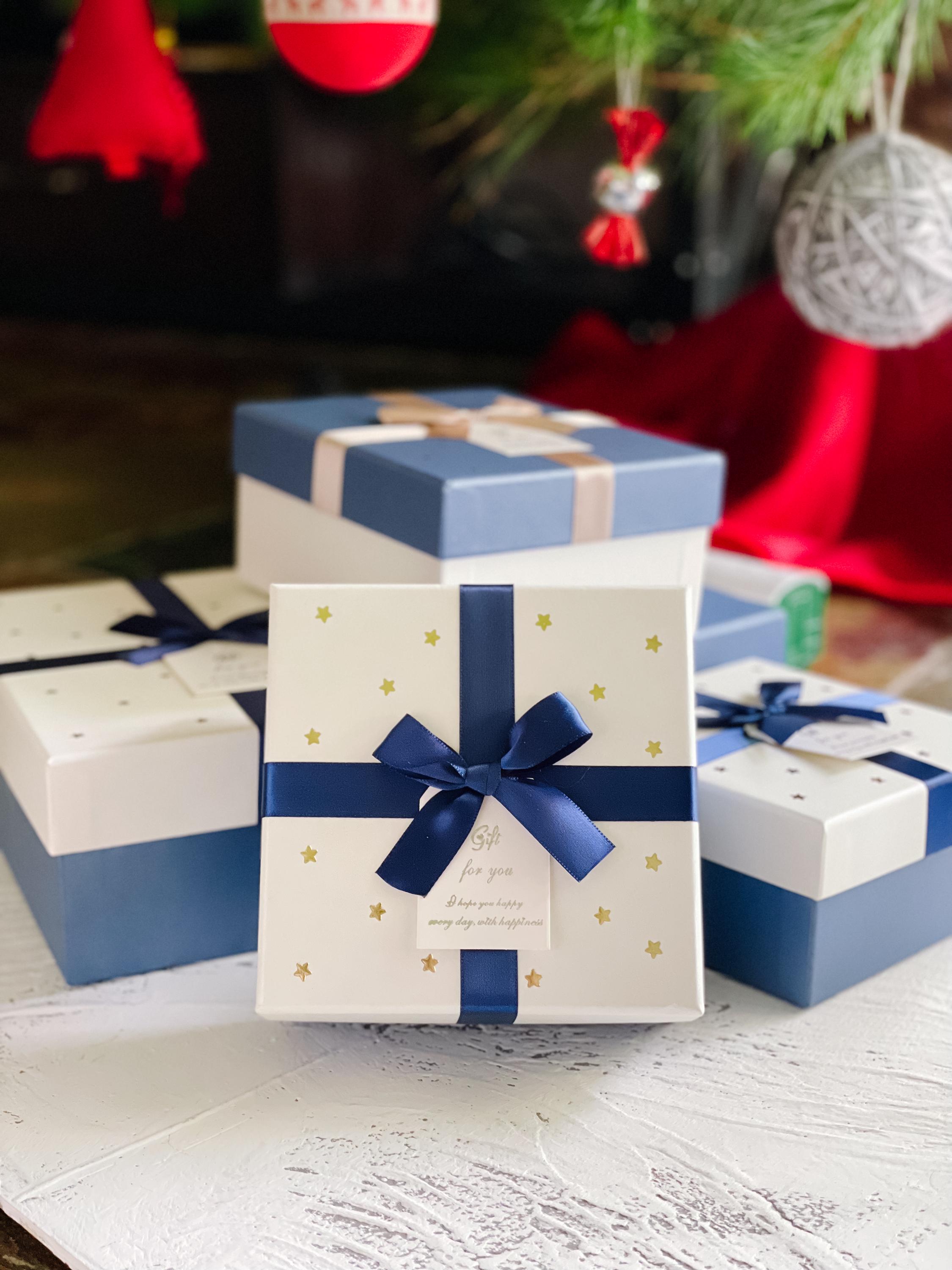 Blue & White Ribbon Gift Box: Elegant Packaging for Special Occasions ...