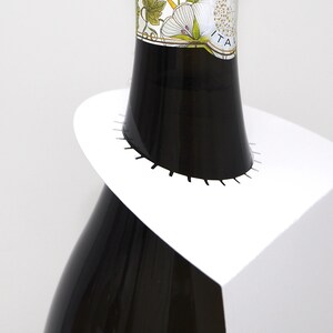 Wine Bottle Gift Tag SVG Bundle (2 Sizes & 2 Styles) | Wine Tag | Tags ...