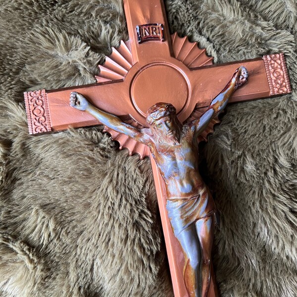 Unique Crucifix - Etsy