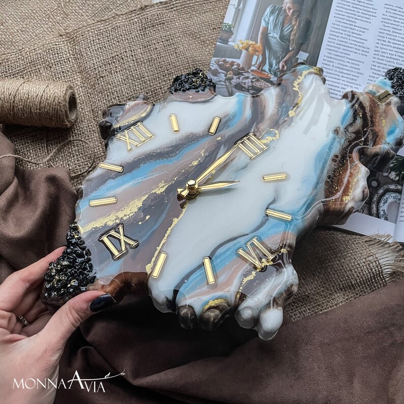 Geode Wall Clock Epoxy Resin Wall Clock Housewarming Gift - Etsy