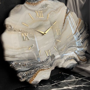 Geode Ivory Grey Gold Wall Clock, Epoxy Resin Wall Clock, Unique Wall ...