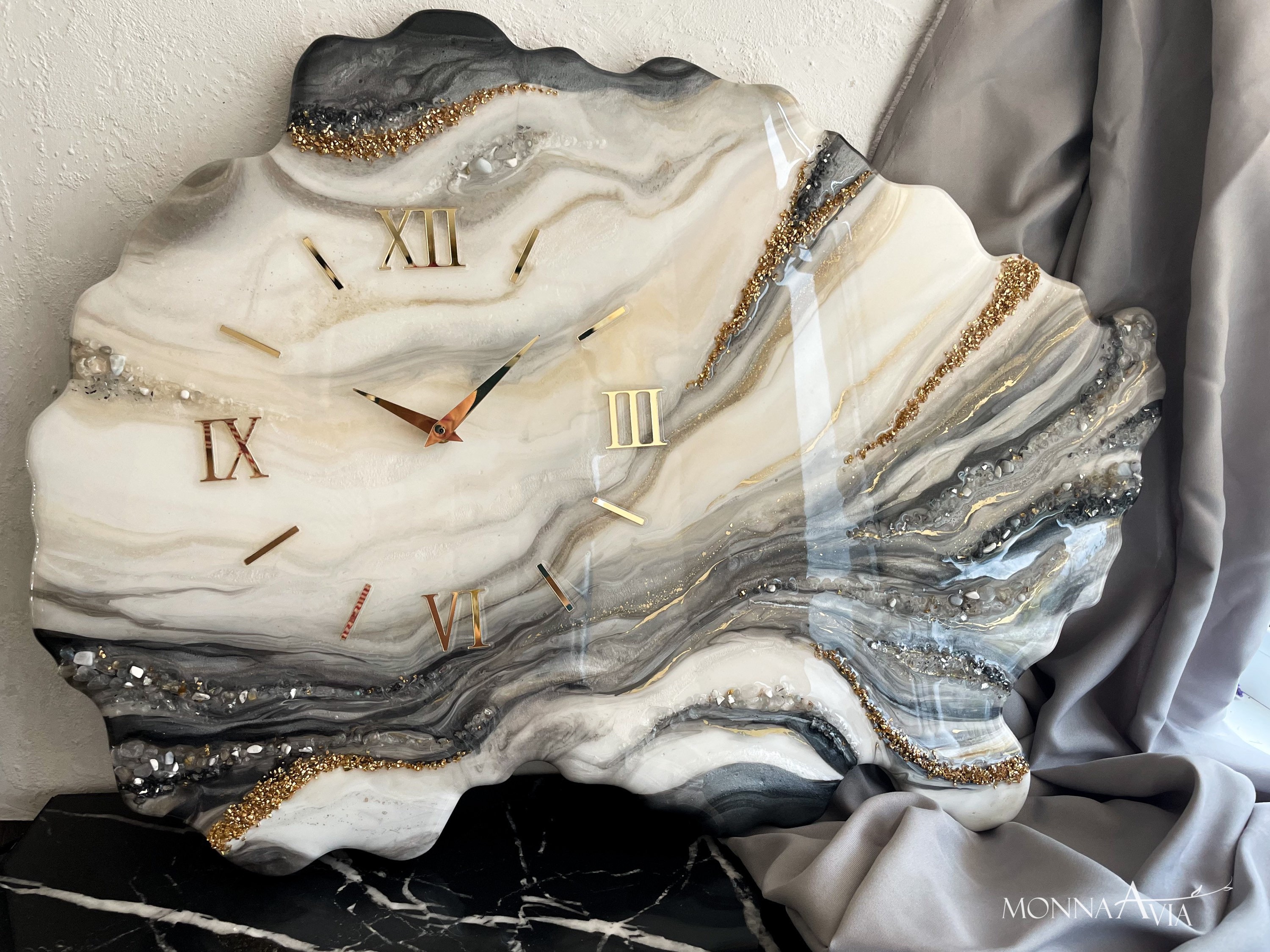 Geode Ivory Grey Gold Wall Clock Epoxy Resin Wall Clock - Etsy