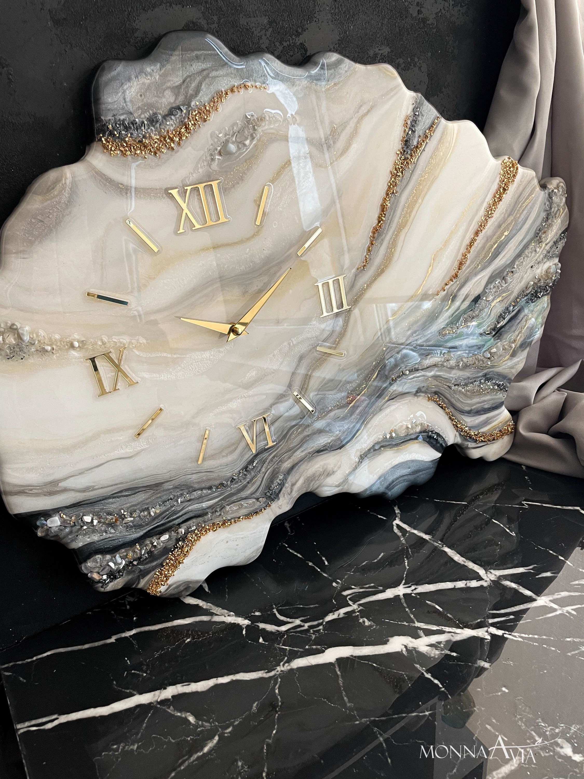 Geode Ivory Grey Gold Wall Clock Epoxy Resin Wall Clock - Etsy