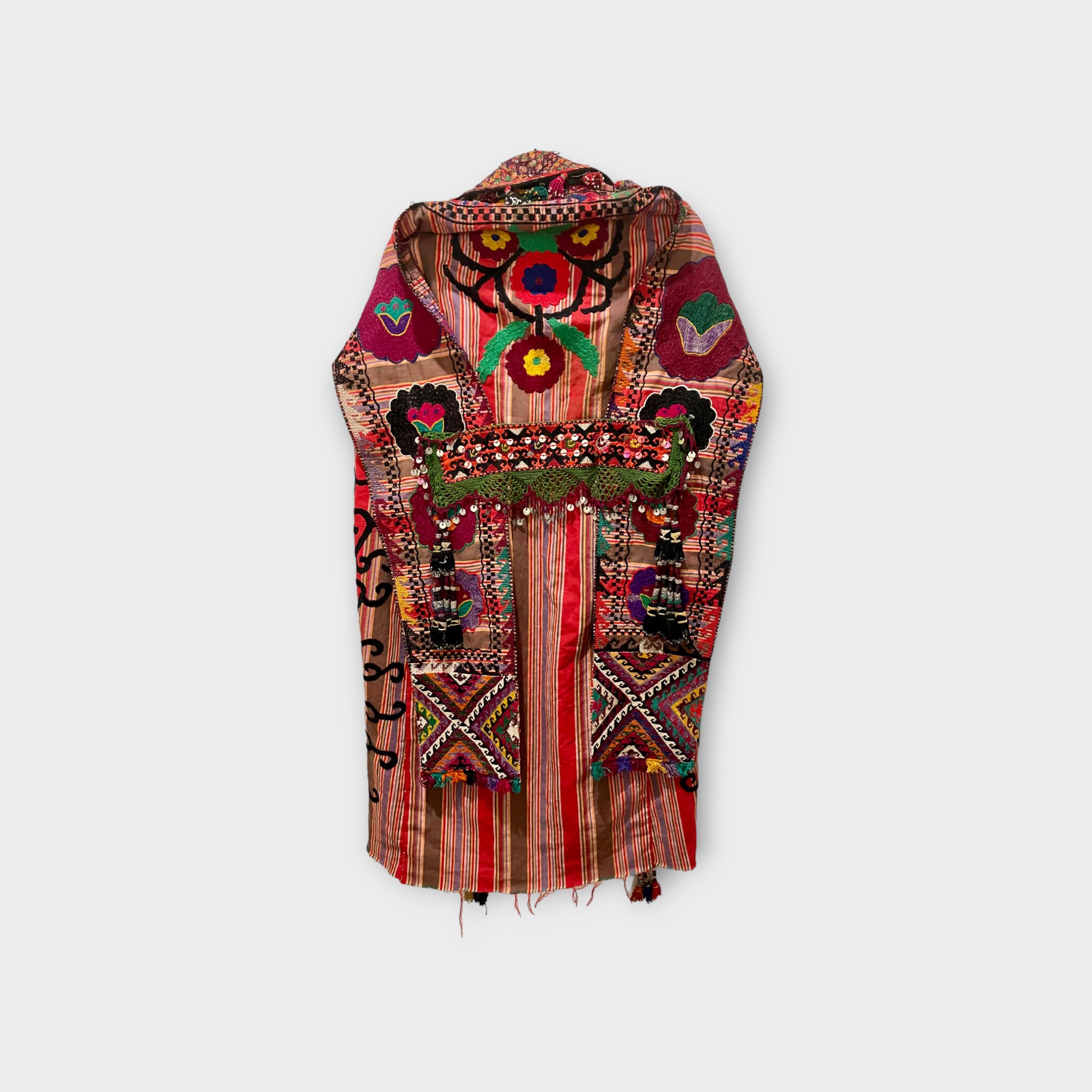 Antique Turkmen Chirpy Costume – Rare Silk Embroidered Ceremonial ...