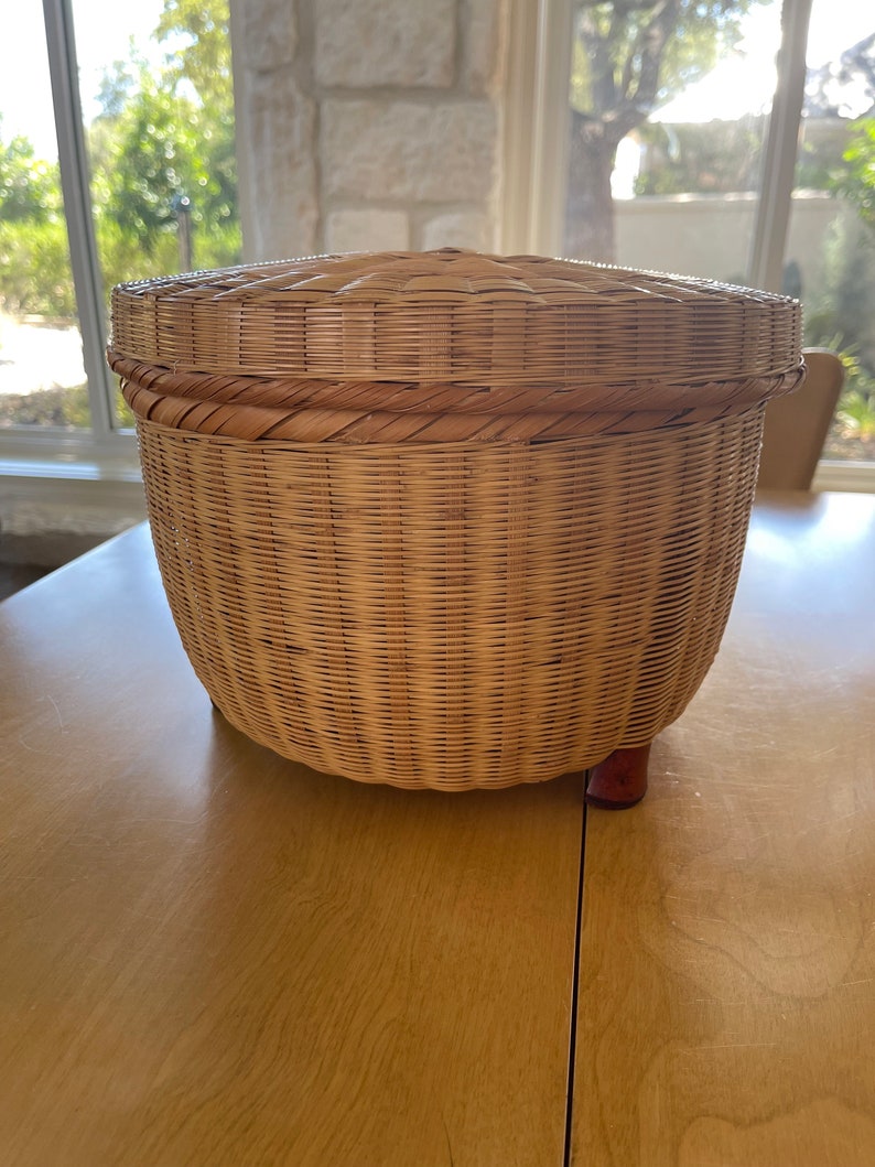 Vintage Asian Woven Bamboo / Wicker Footed Nesting Baskets With Lids ...