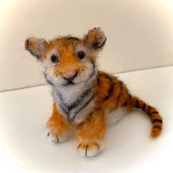 Felt Tiger - Etsy UK
