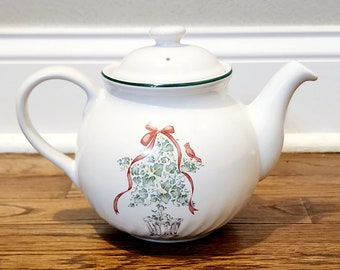 Ivy Tea Pot - Etsy